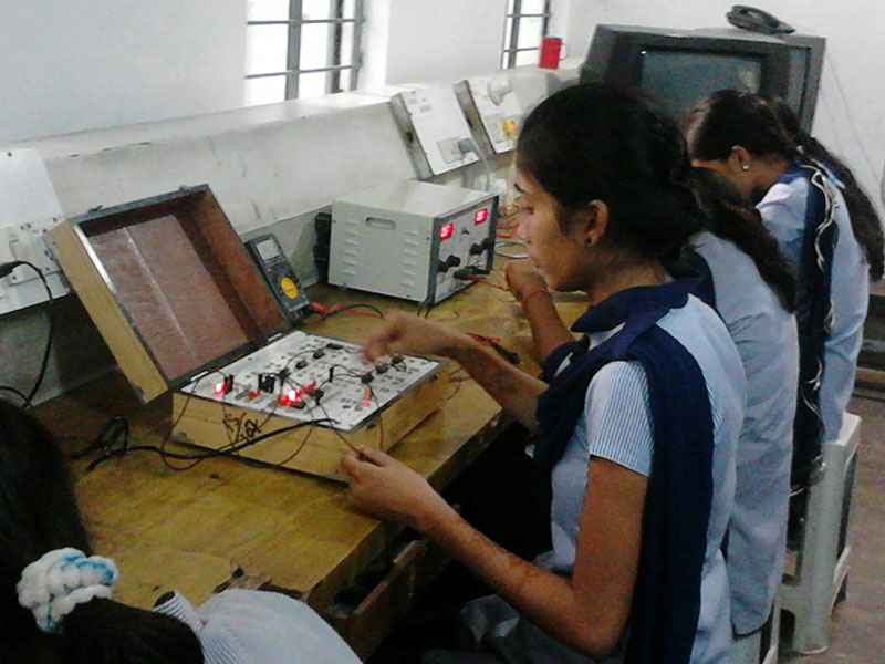 Electronics Mechanic (DST) – Government Industrial Training Institute ...
